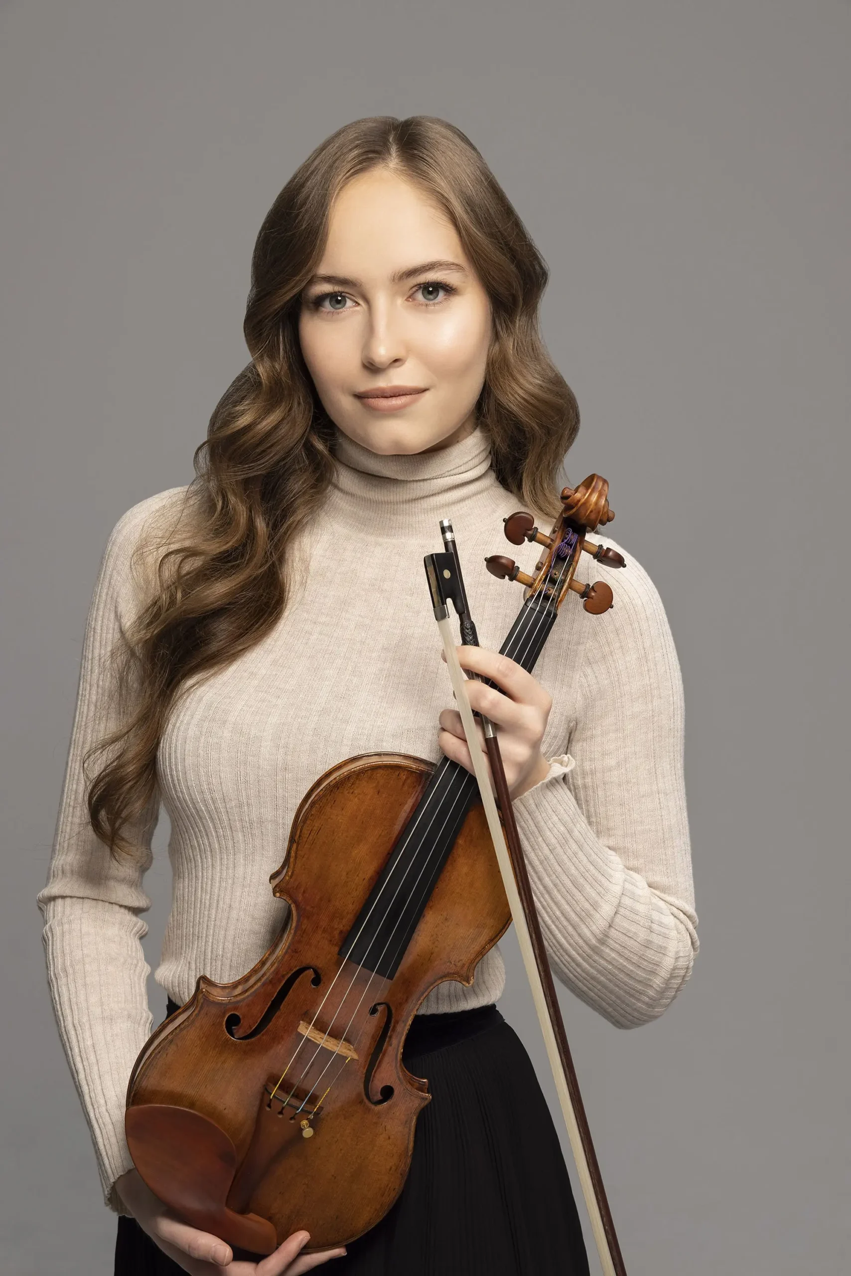 Geneva Lewis: Pasión Por El Violín Y Colaboraciones Destacadas ...